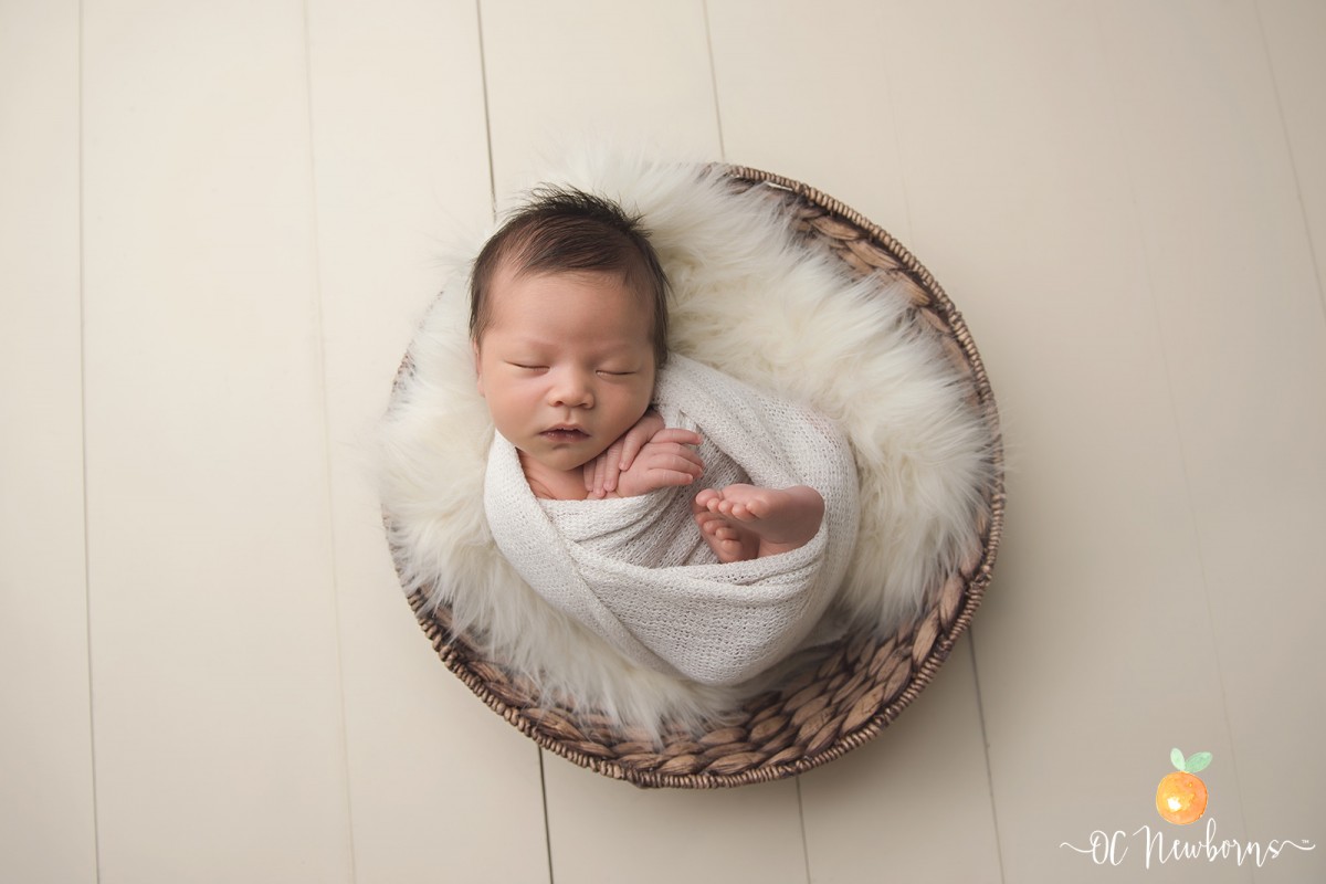 DIY newborn studio: garage transformed to gorgeous photo studio