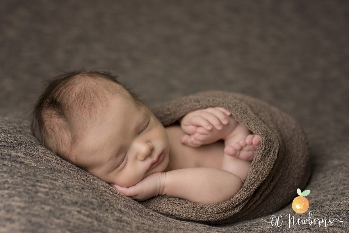 DIY newborn studio: garage transformed to gorgeous photo studio
