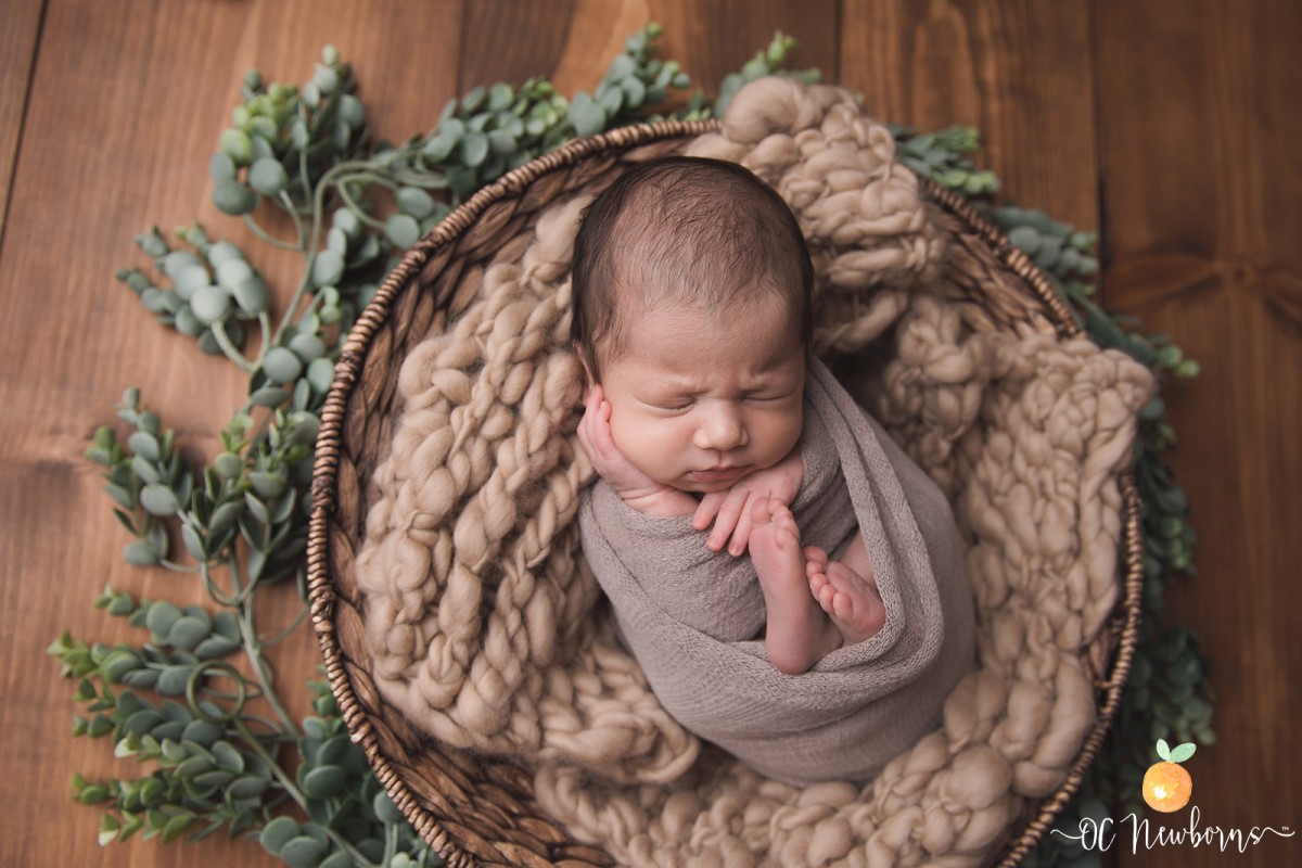 DIY newborn studio: garage transformed to gorgeous photo studio